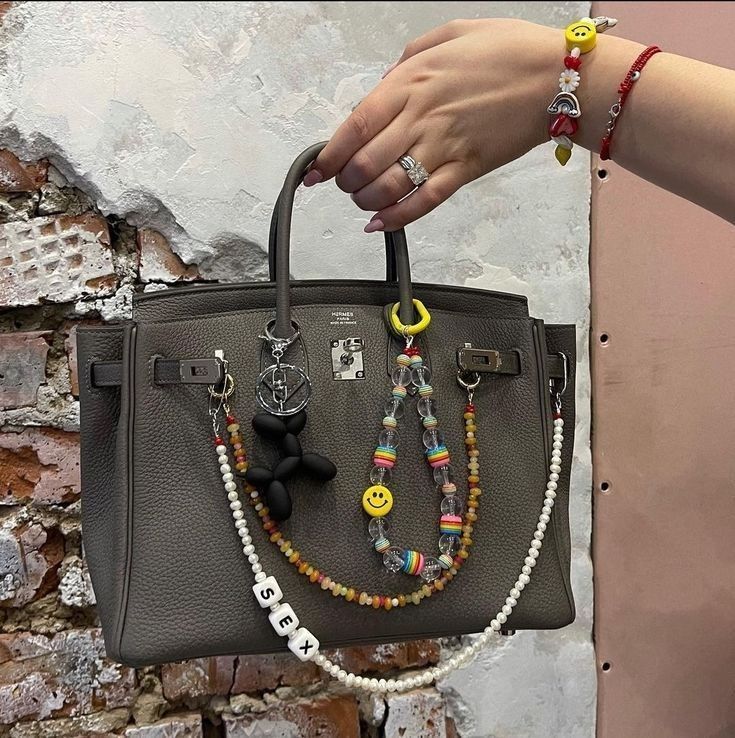 Bag Charm Ideas : How to Personalize Your Handbag in 2024 - Bioleather ...